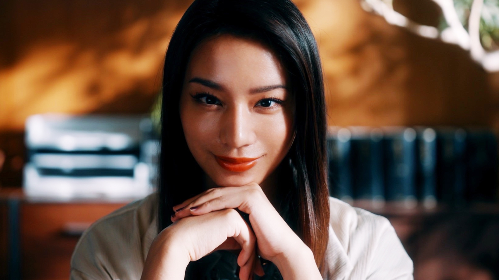 【予告】離婚弁護士 スパイダー～偽りと裏切り編～ 【Hulu先行配信】Season2～偽りと裏切り編～ 予告動画 | 日テレ無料